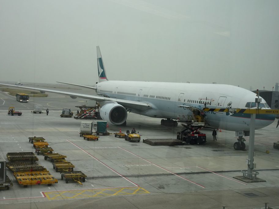 キャセイパシフィック航空 CX504便（香港→成田）搭乗レビュー ～機内で見た信じられない光景とは！？～: アジアへ行こう！